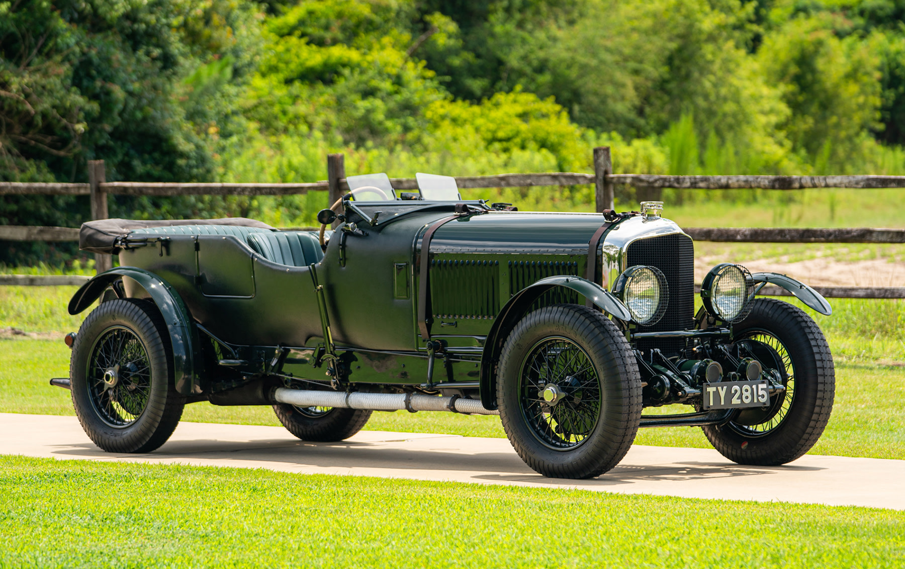 1927 Bentley 6 1/2 Litre Sports Tourer | Gooding & Company